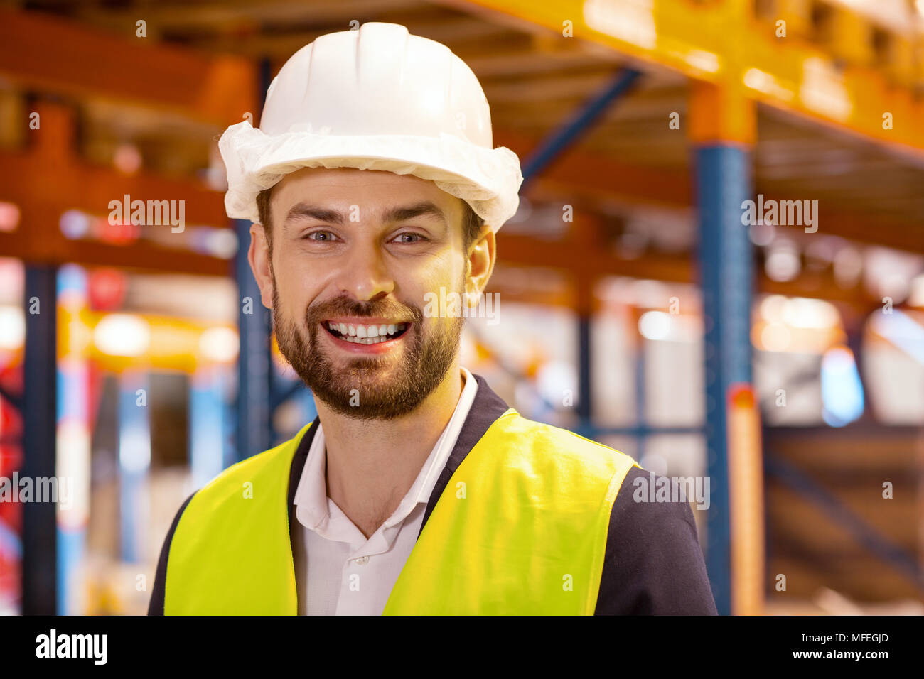 Portrait of a happy cheerful man Stock Photo - Alamy