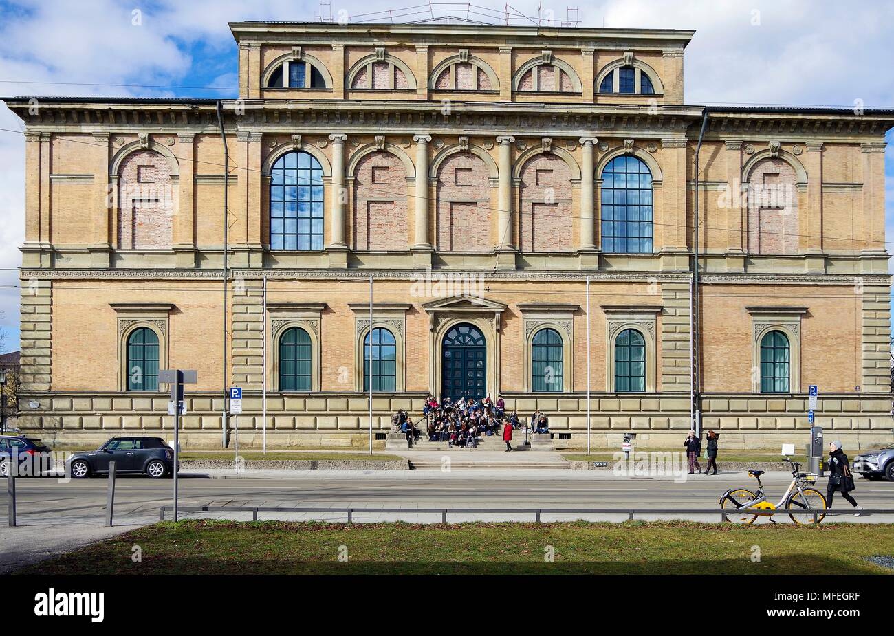 Alte pinakothek hi-res stock photography and images - Alamy