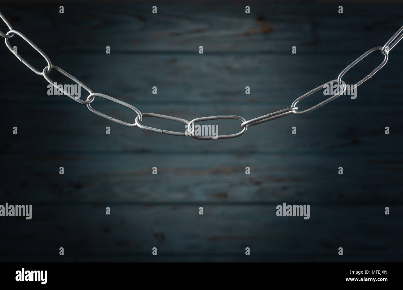 Old iron chain hi-res stock photography and images - Alamy