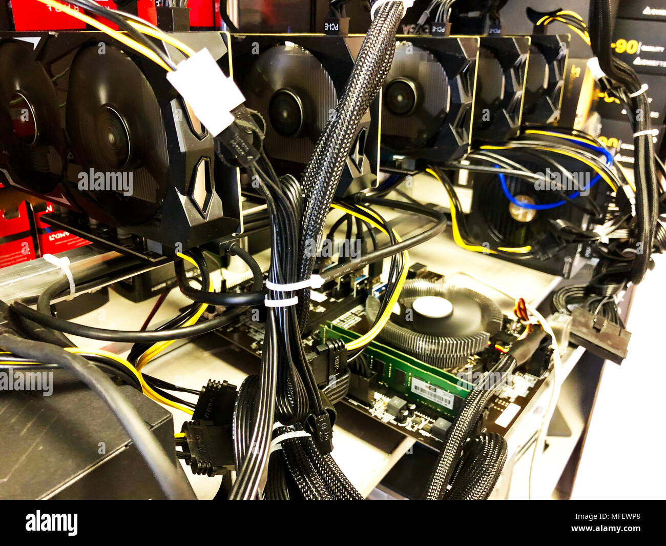 Mining farm on video hi-res stock photography and images - Alamy