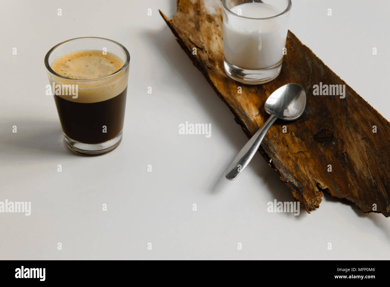 Minimal manner hi-res stock photography and images - Alamy