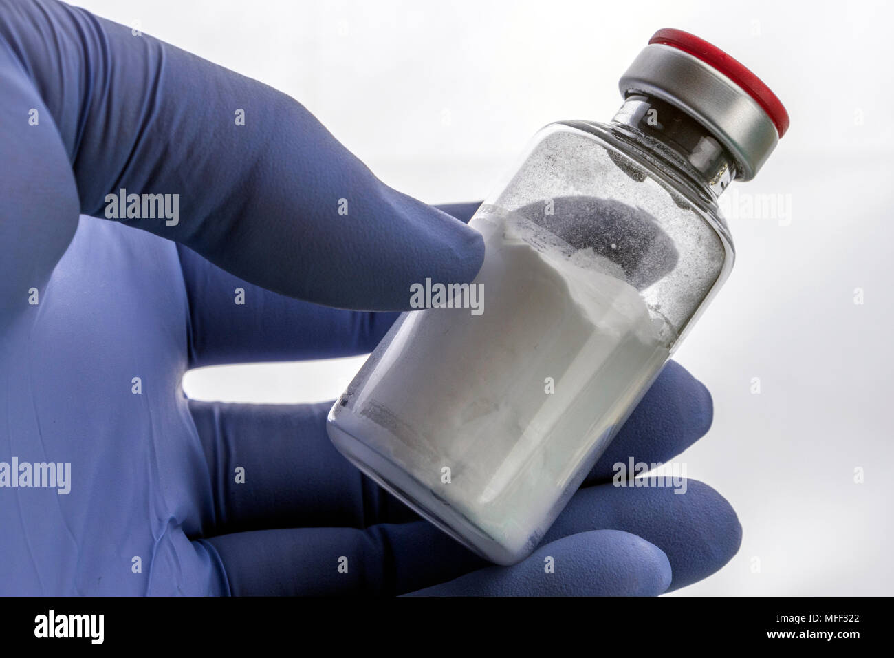 Laboratory vial hi-res stock photography and images - Alamy