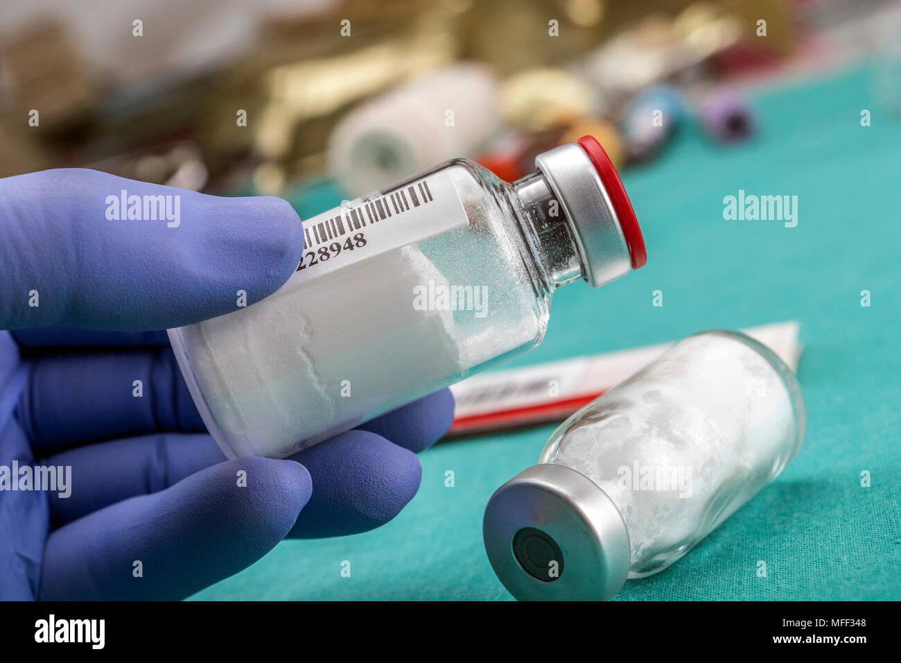 Laboratory vial hi-res stock photography and images - Alamy