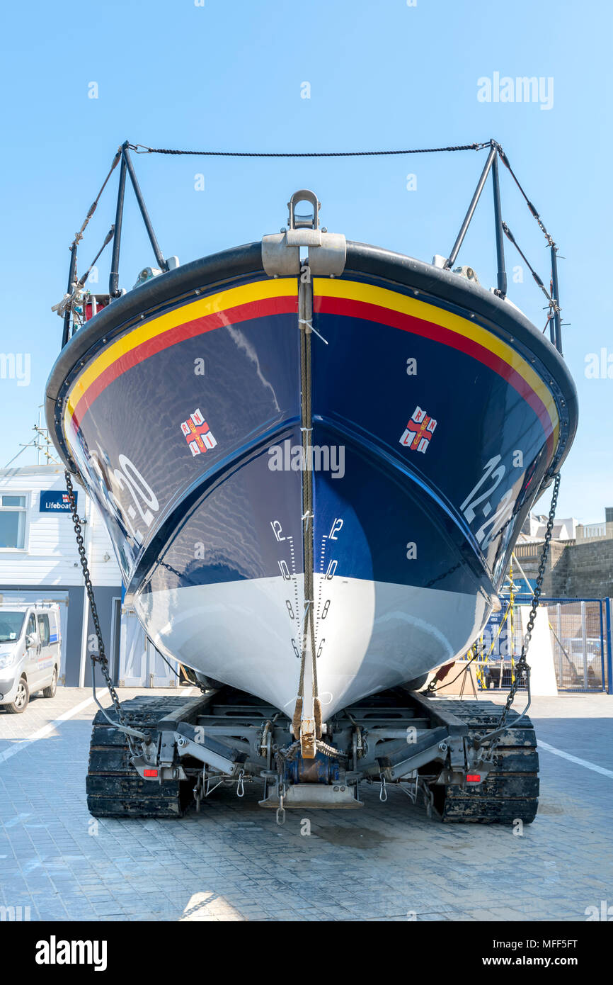 Rnli all weather lifeboat hi-res stock photography and images - Alamy