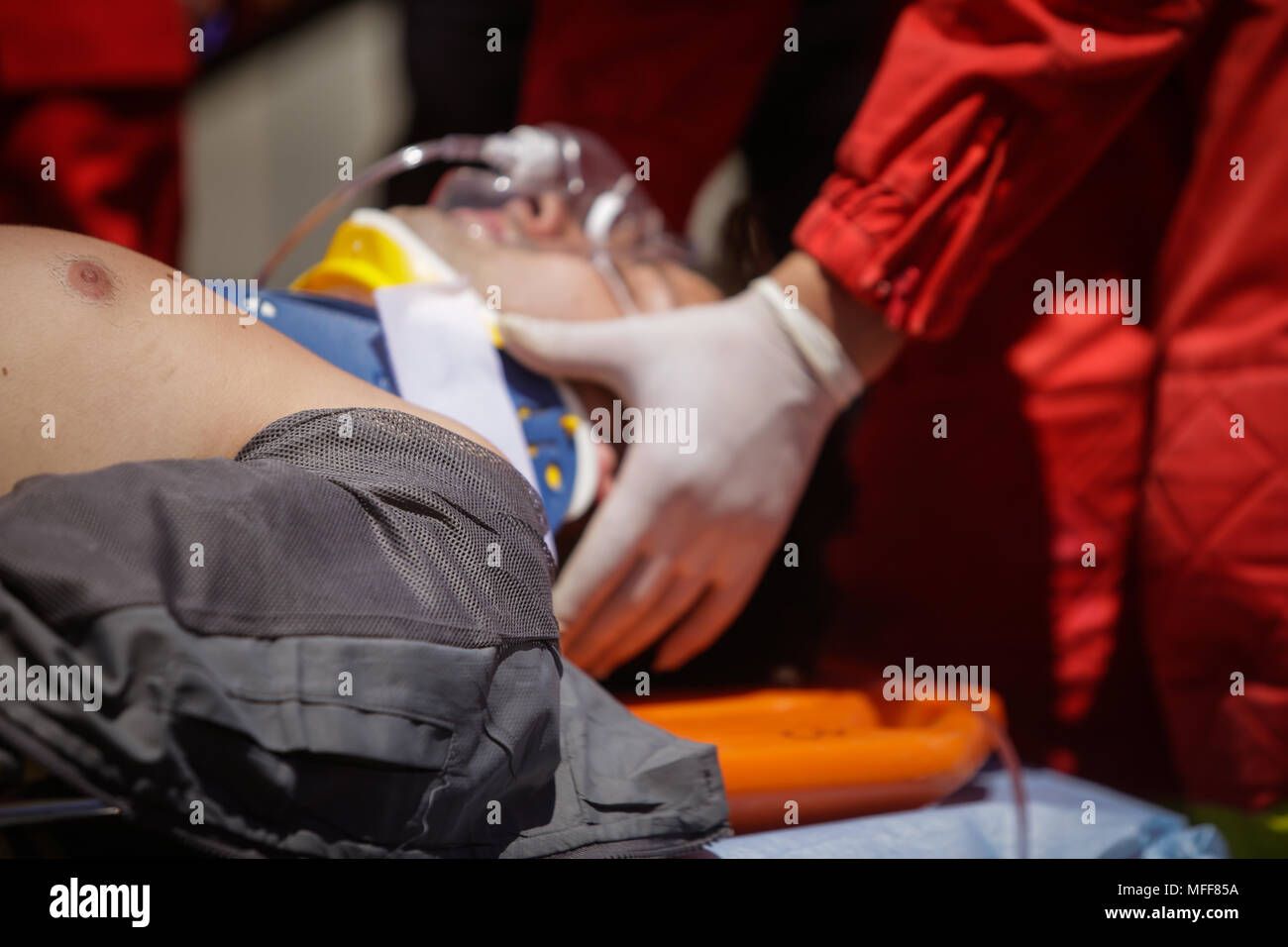 Jaws of life tool car hi-res stock photography and images - Alamy