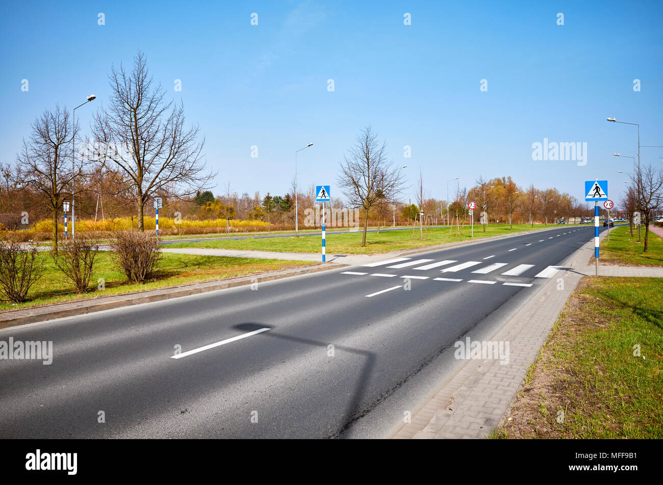 Zebra crossing sign hi-res stock photography and images - Alamy