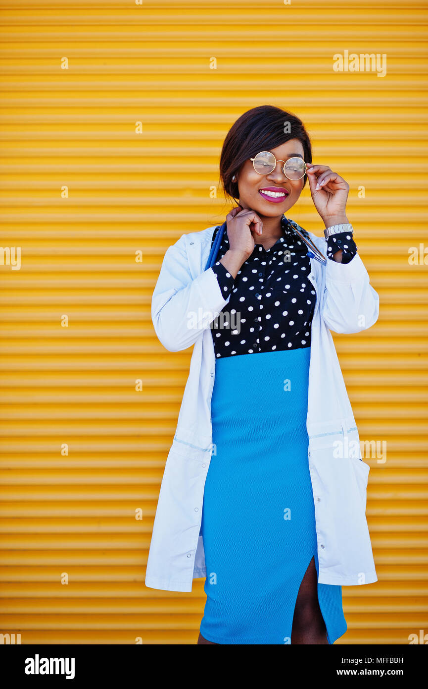 African american doctor female with stethoscope posed outdoor ...