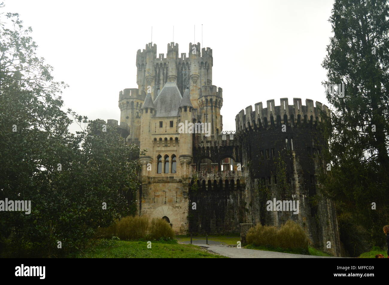 Butrón castle hi-res stock photography and images - Alamy