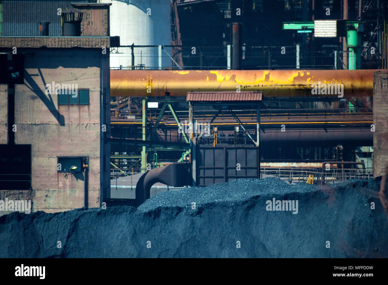 Taranto. ILVA steel factory, mineral site. Italy Stock Photo - Alamy