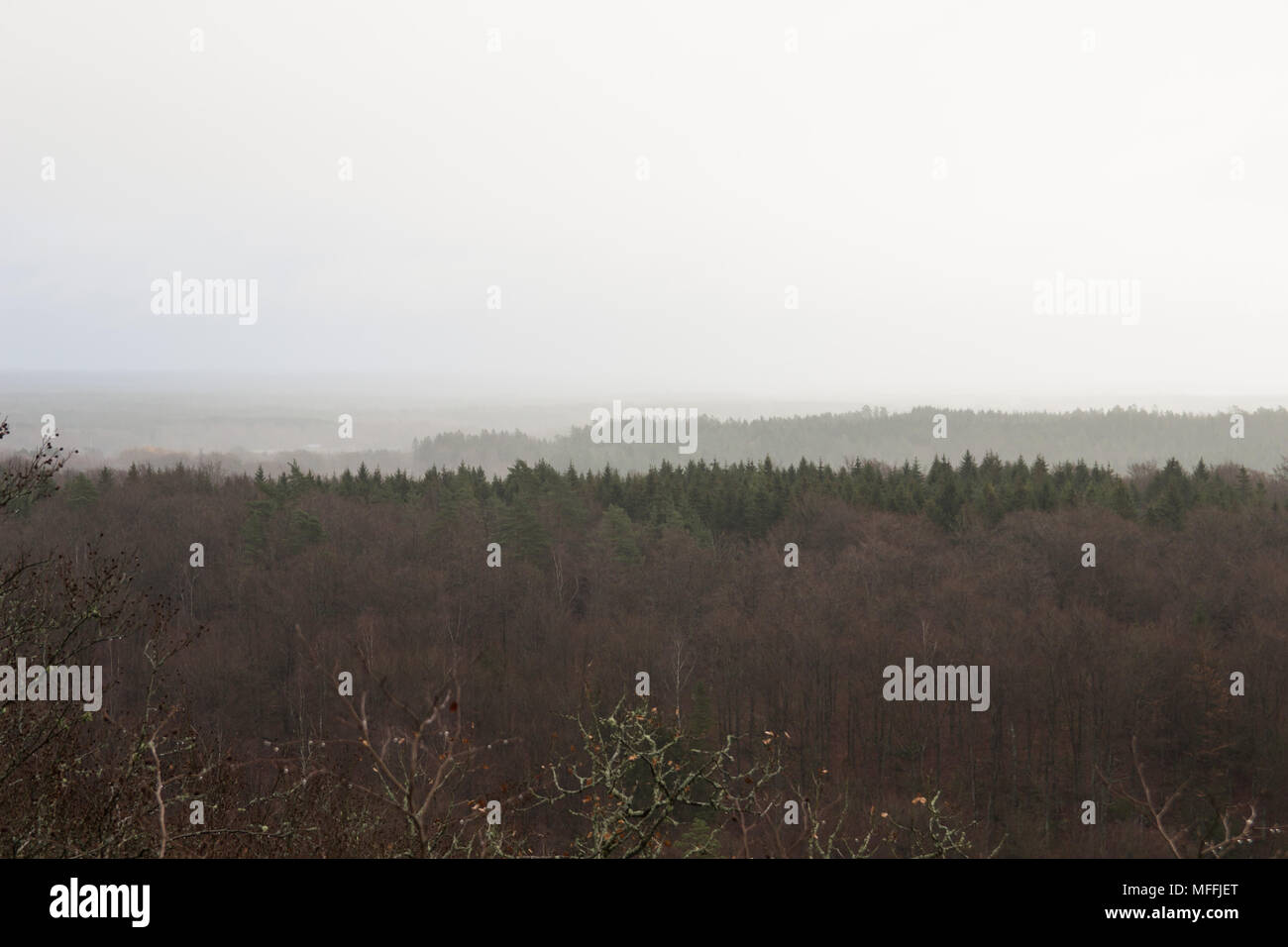 Hazy view hi-res stock photography and images - Alamy