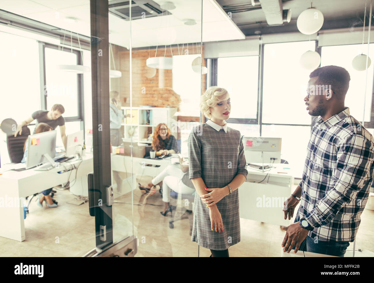 Telling off hi-res stock photography and images - Alamy