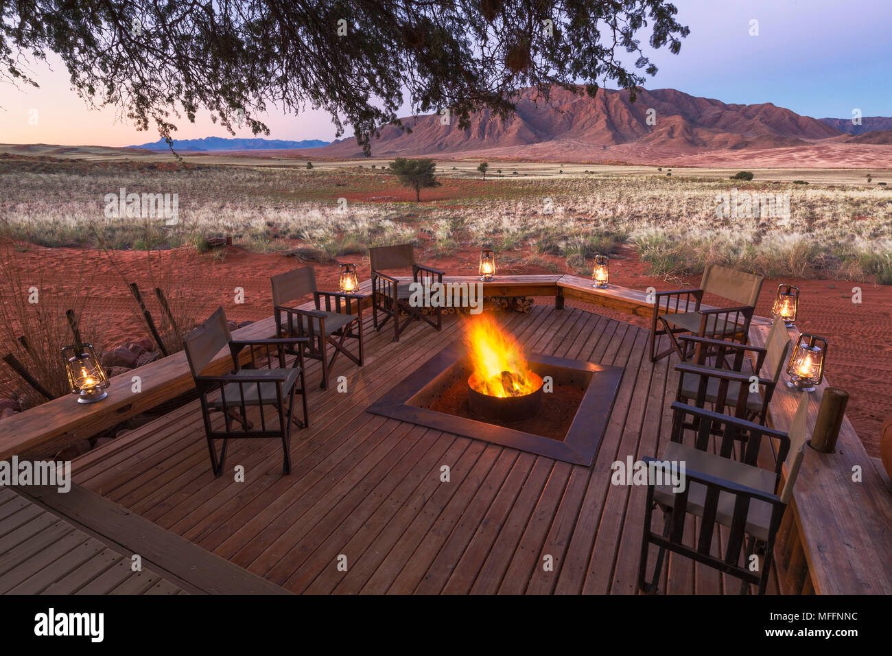 Dune camp hi-res stock photography and images - Alamy