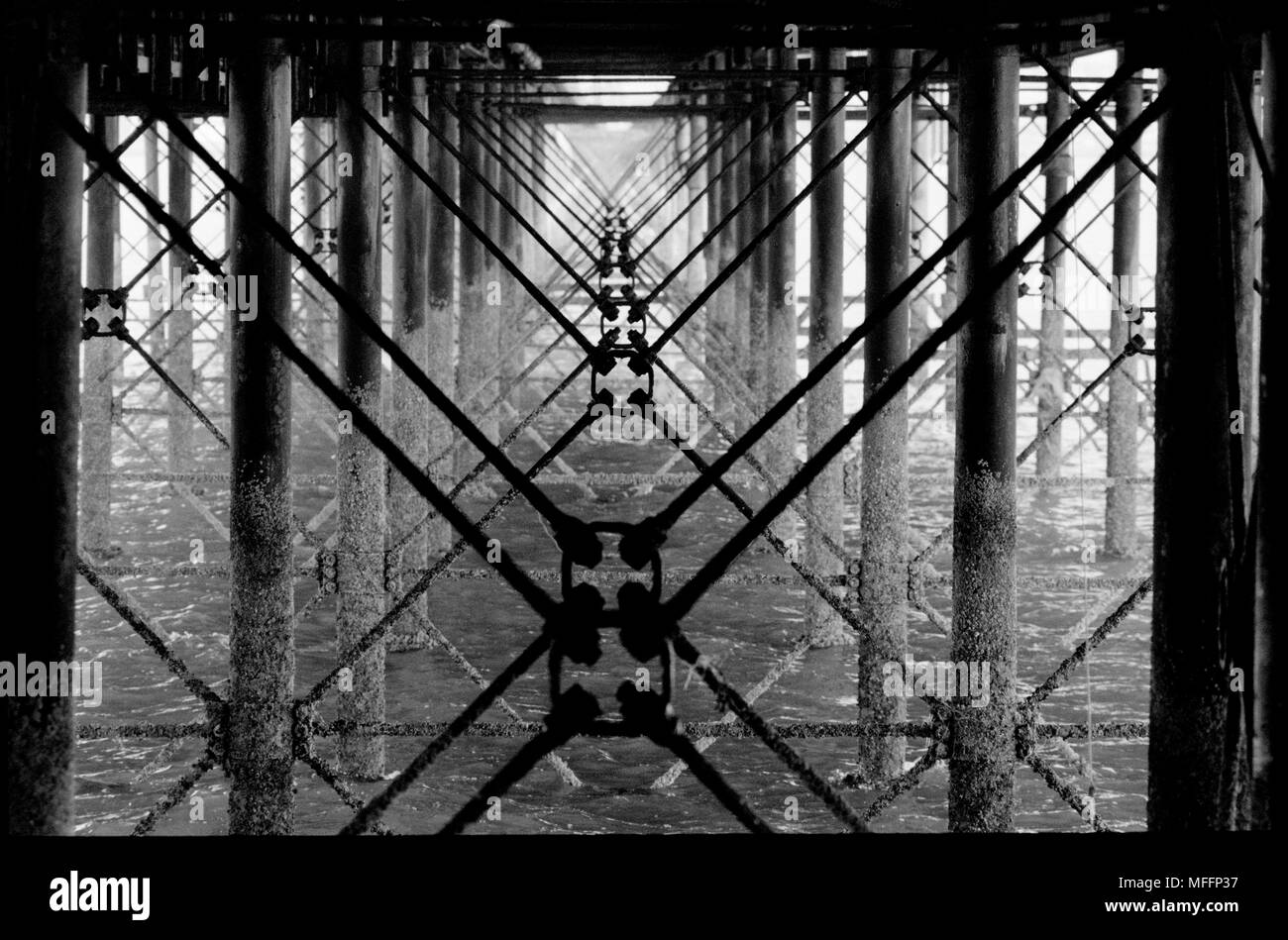 Victorian iron work hi-res stock photography and images - Alamy