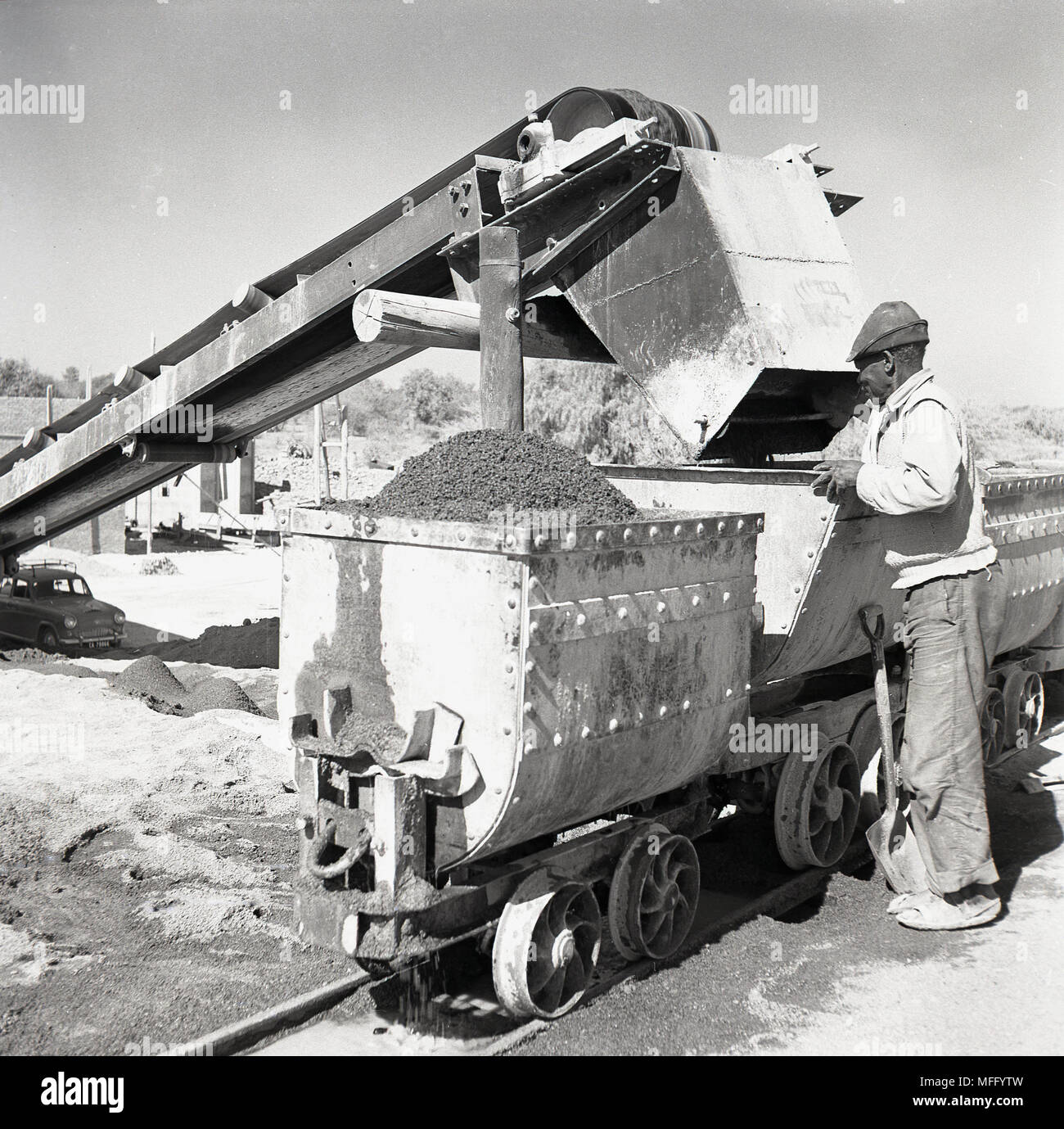 South africa mine miner hi-res stock photography and images - Alamy