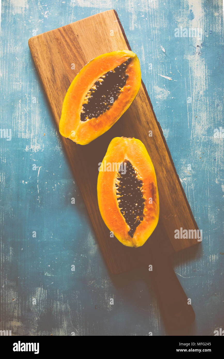 Pawpaw inside flesh view hi-res stock photography and images - Alamy