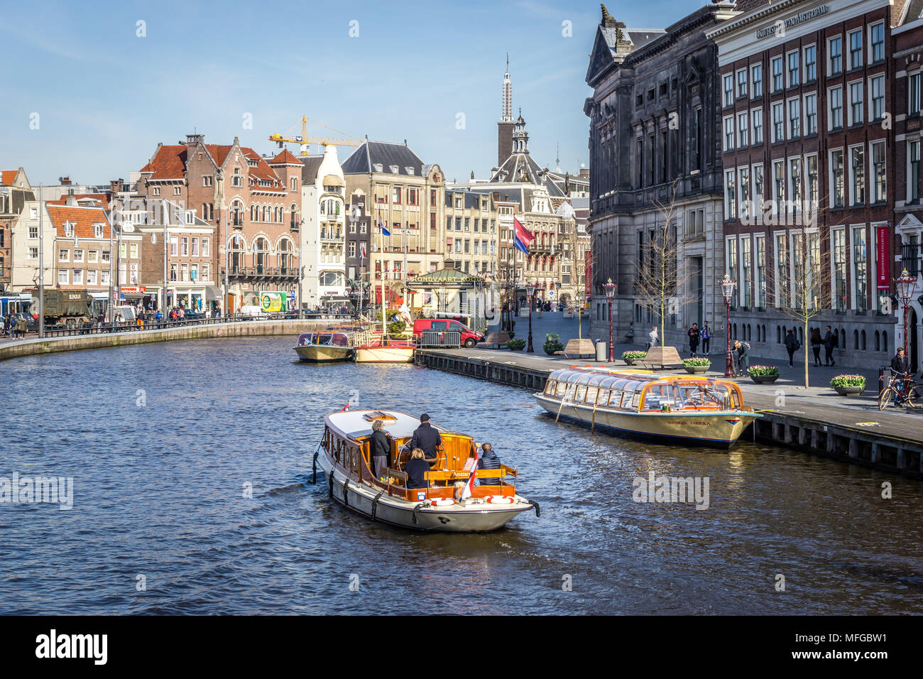 Collecties hi-res stock photography and images - Alamy