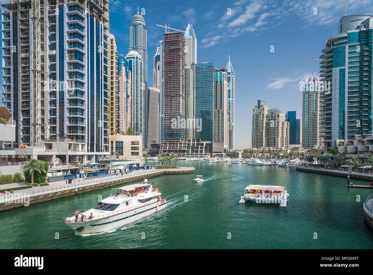 Boat traffic in the marina of Dubai, UAE, Middle East Stock Photo - Alamy