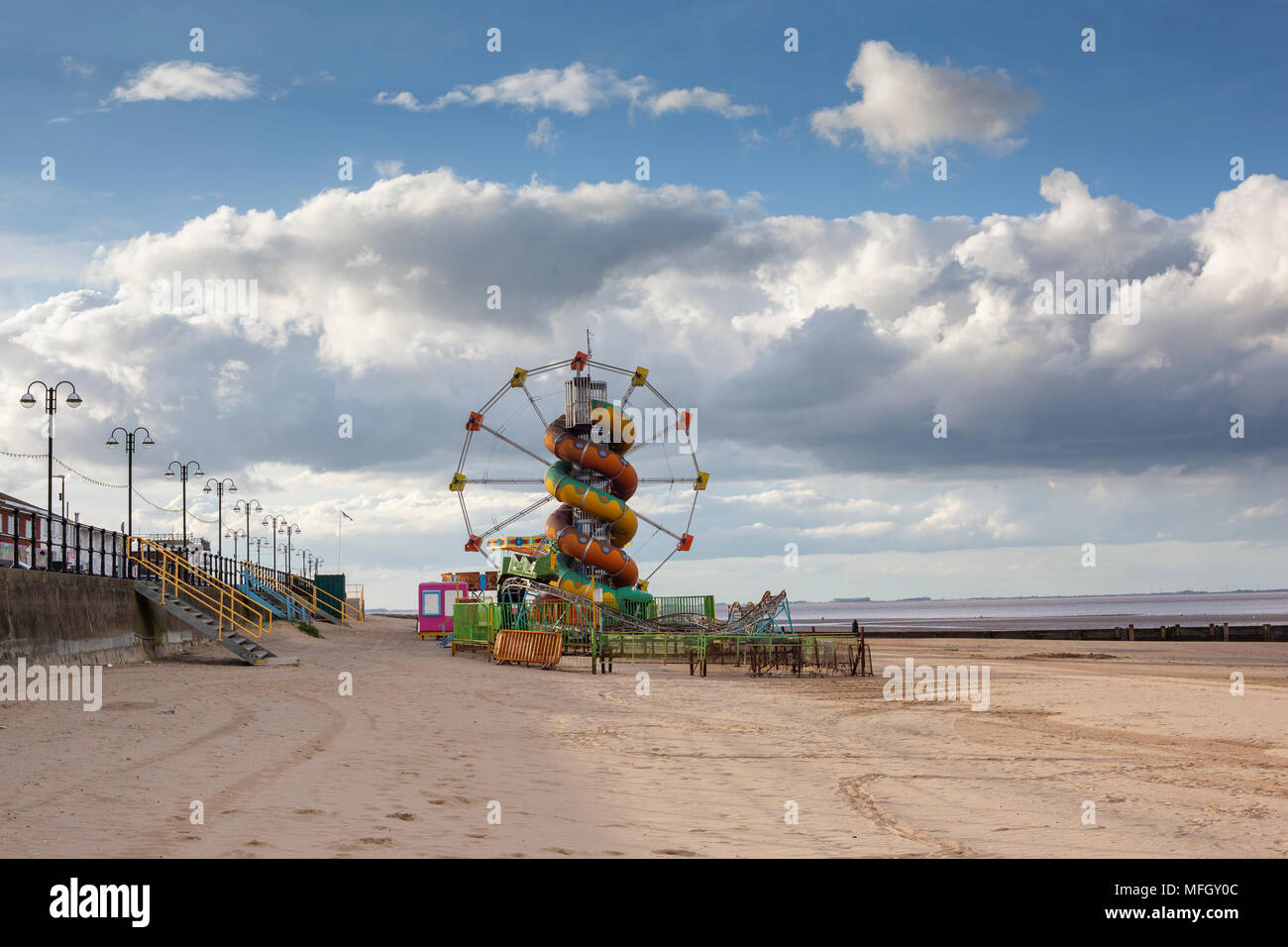 Cleethorpes fun fair hi-res stock photography and images - Alamy