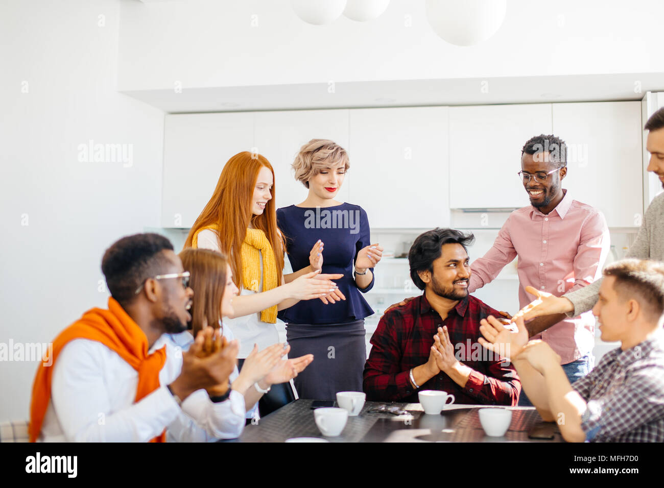 Office staff canteen hi-res stock photography and images - Alamy