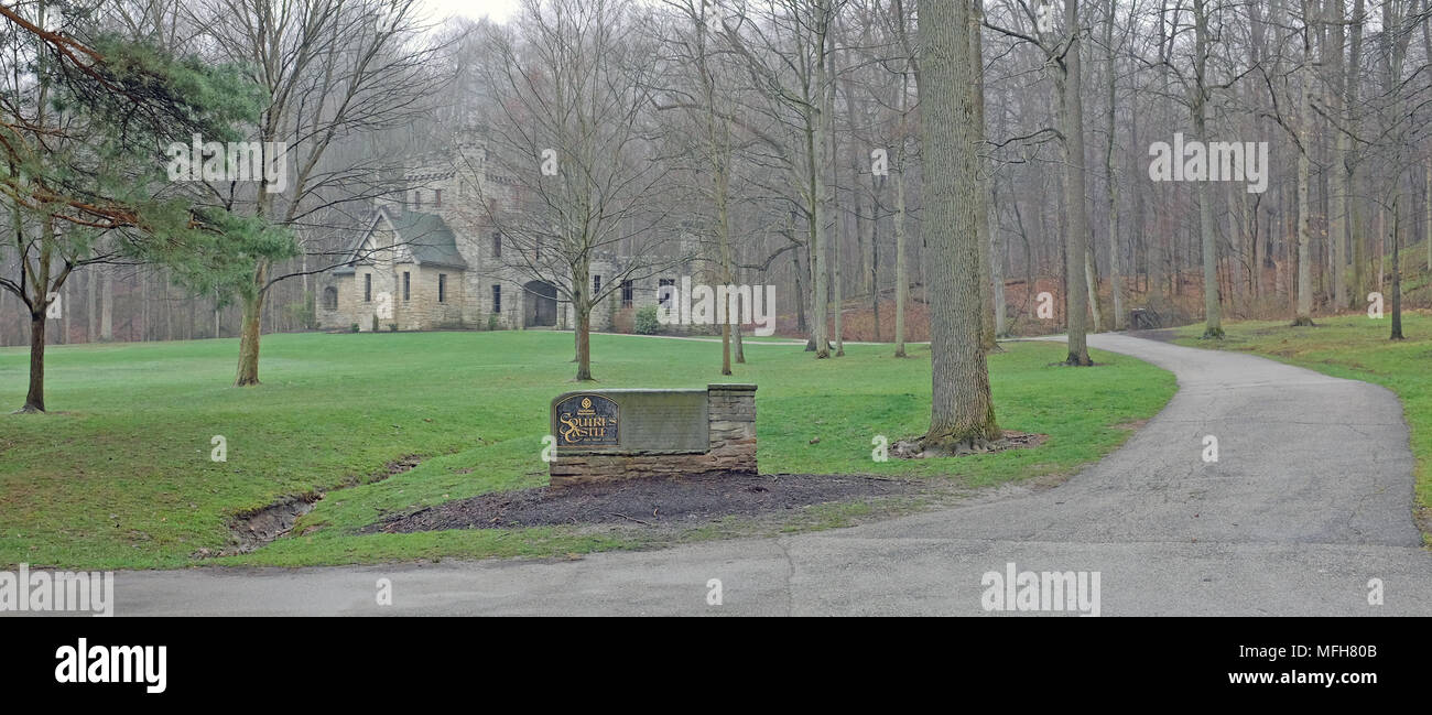 Path to castle hi-res stock photography and images - Alamy