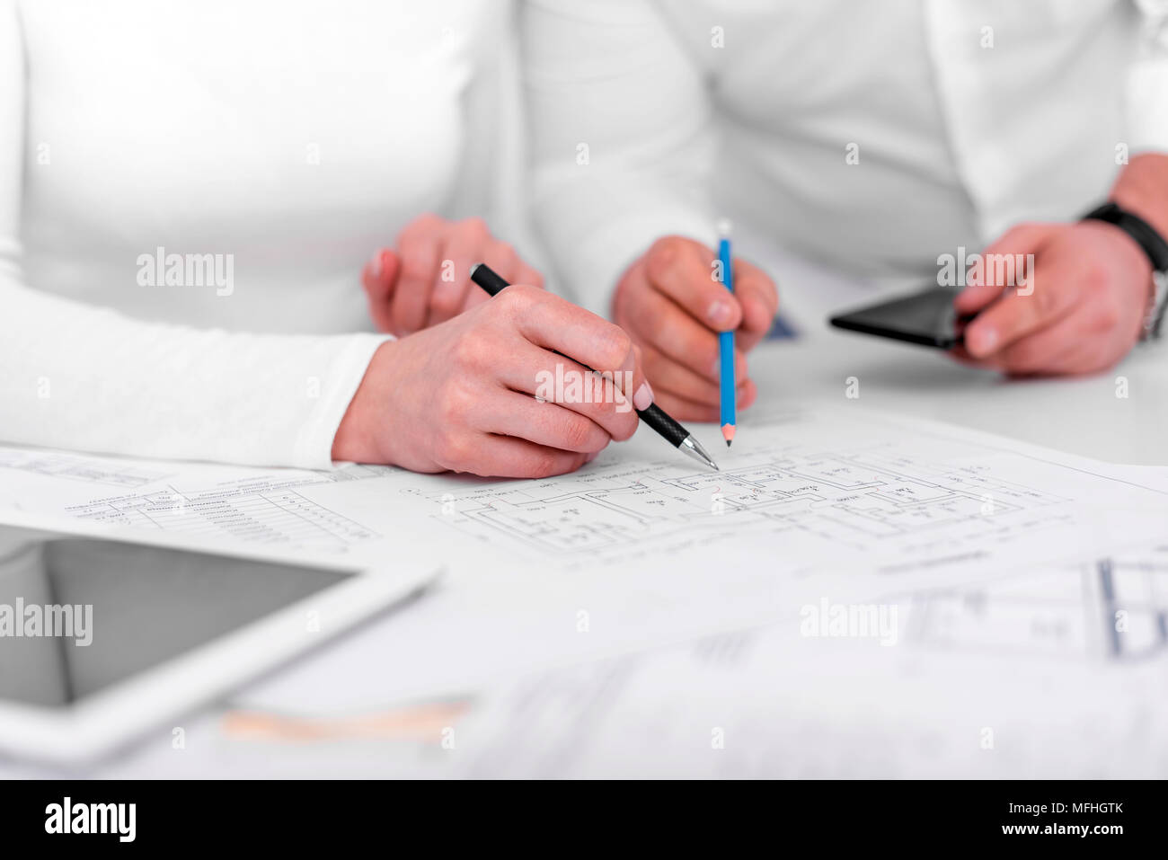 Team work drawing hi-res stock photography and images - Alamy