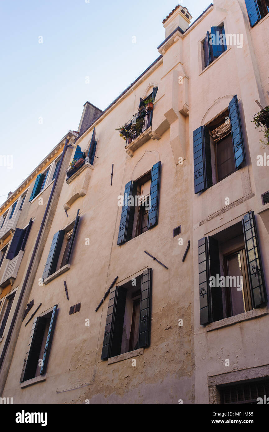 Windows of the house in Venice Stock Photo - Alamy