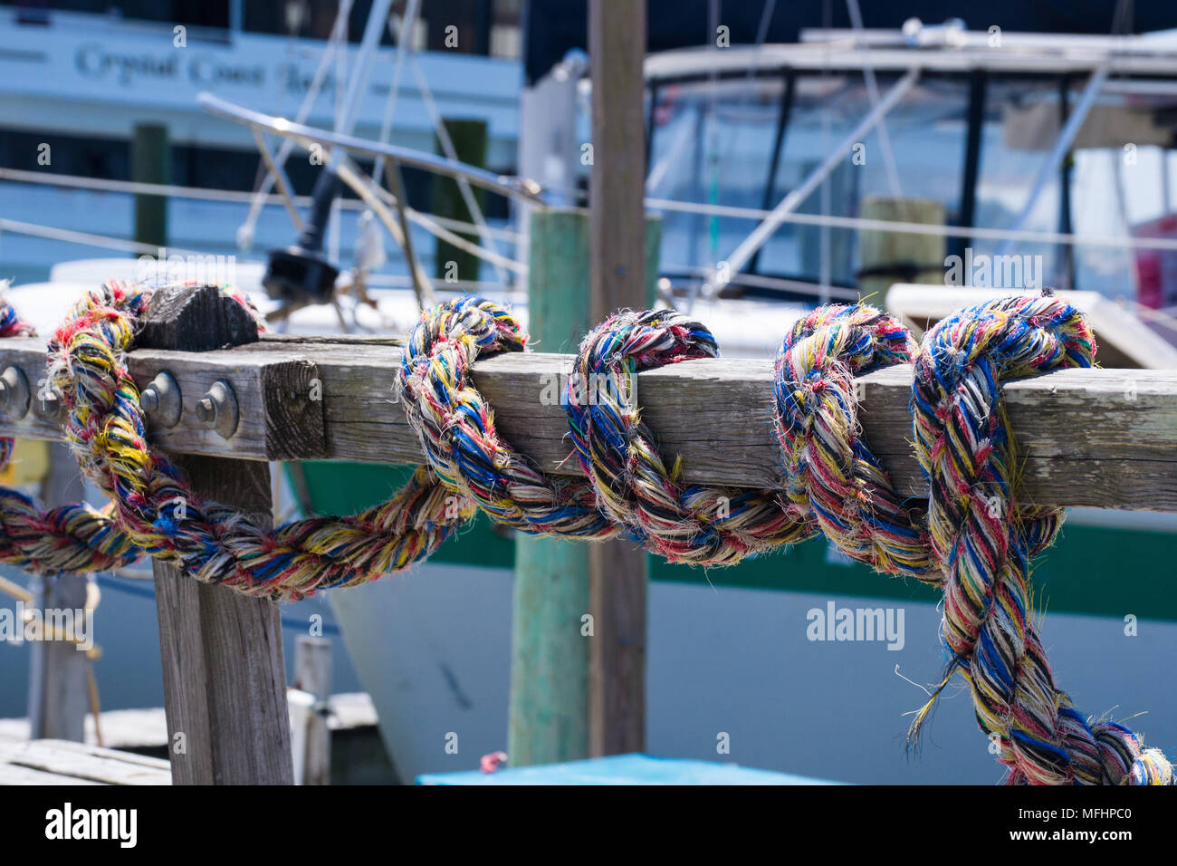Dock railing ocean hi-res stock photography and images - Alamy