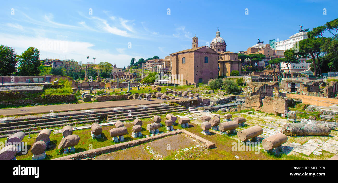 Roman Forum, a rectangular forum surrounded by the ruins of several ...