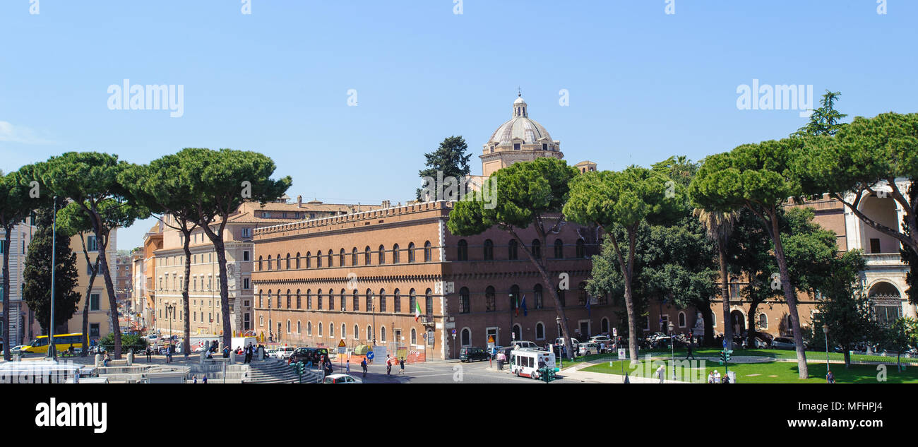 Architecture of Rome, Italy Stock Photo - Alamy