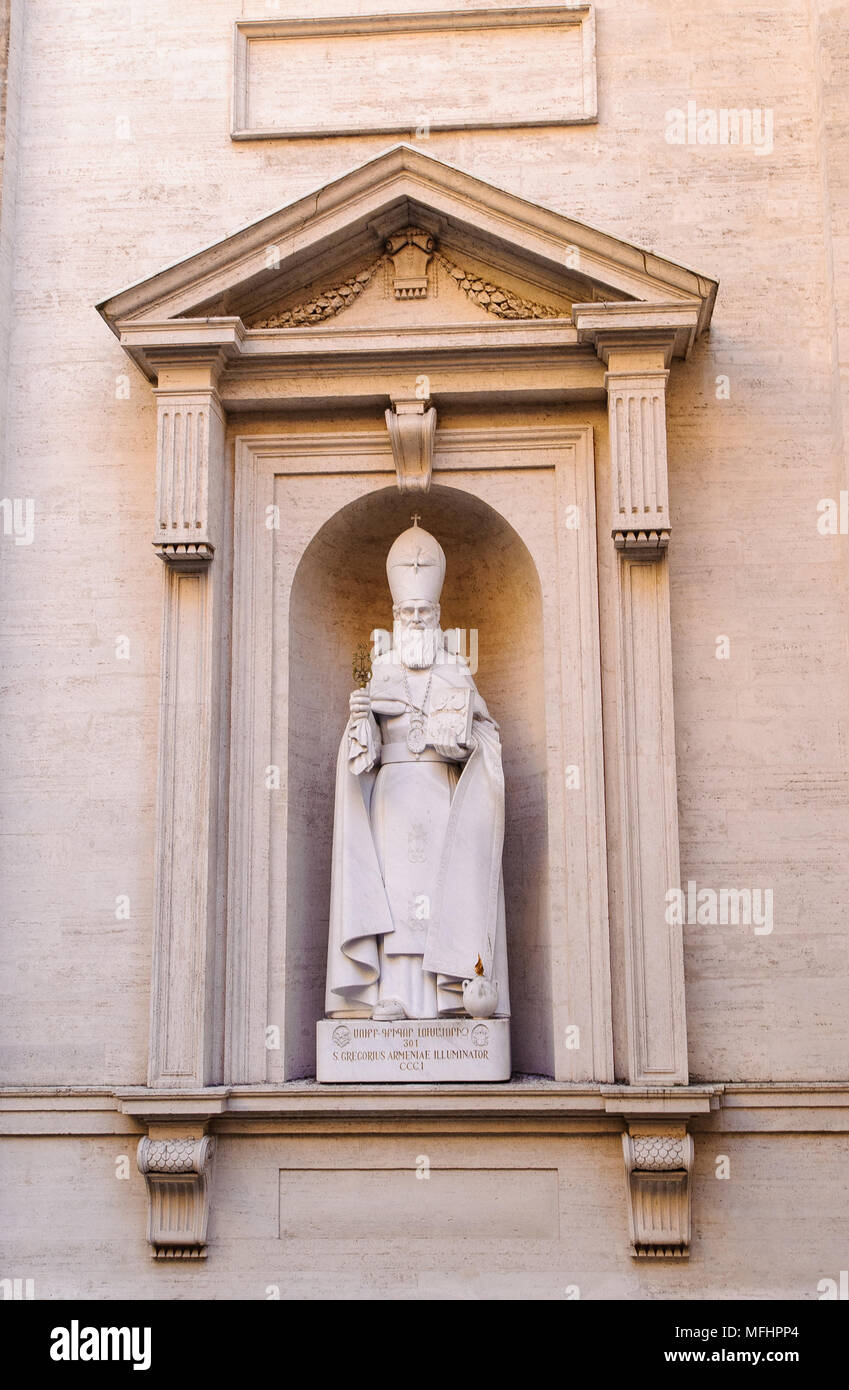 Figure on the wall of the Saint Peter's Basilica in Vatican, Rome ...