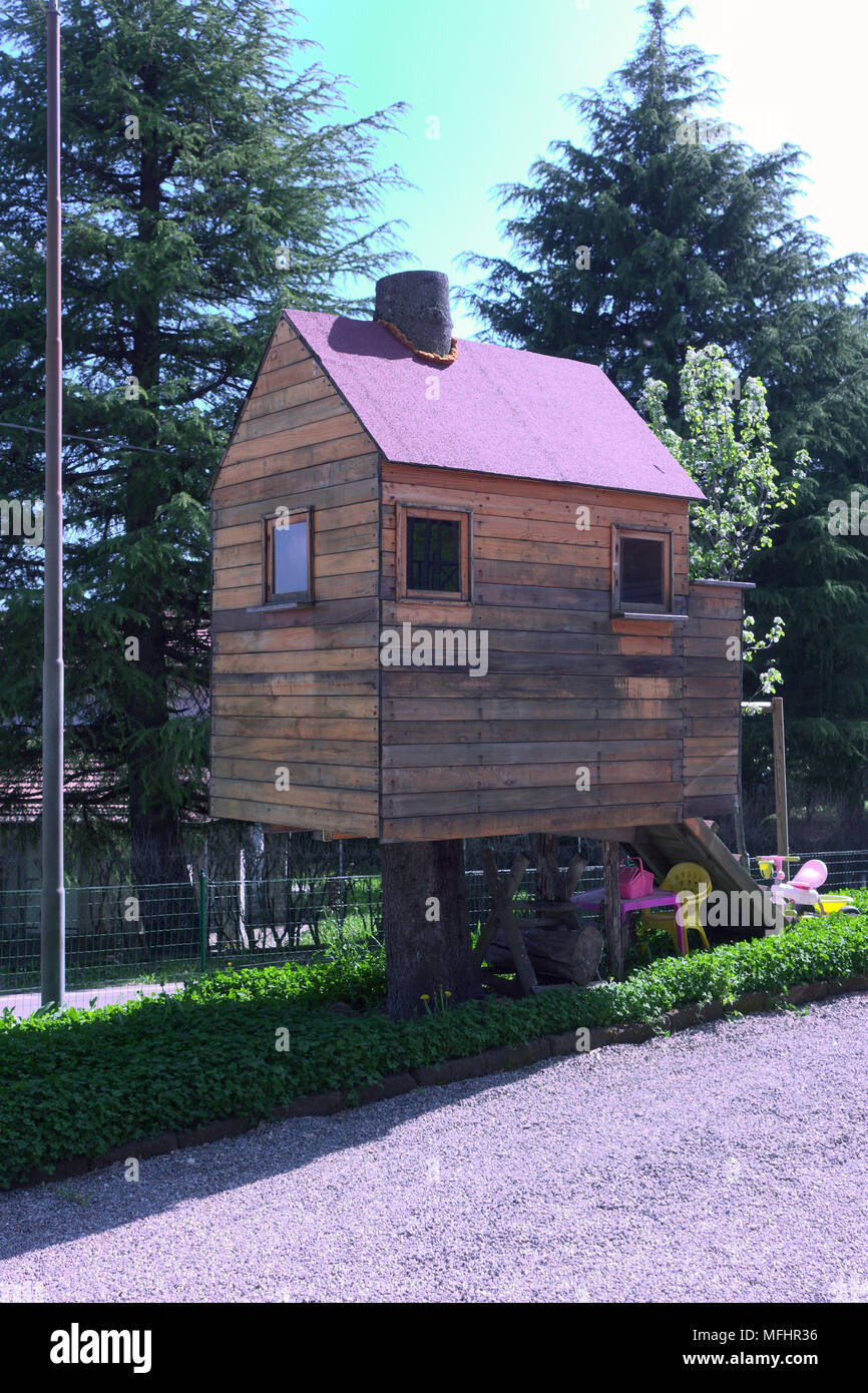 little house in the trees Stock Photo - Alamy