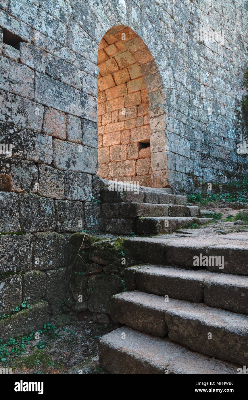 Arch gate residential hi-res stock photography and images - Alamy