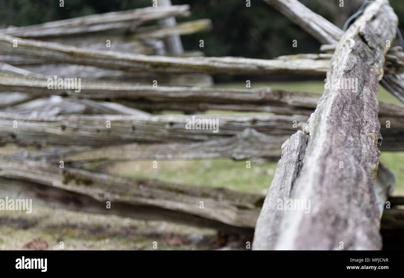 Cedar rail hi-res stock photography and images - Alamy