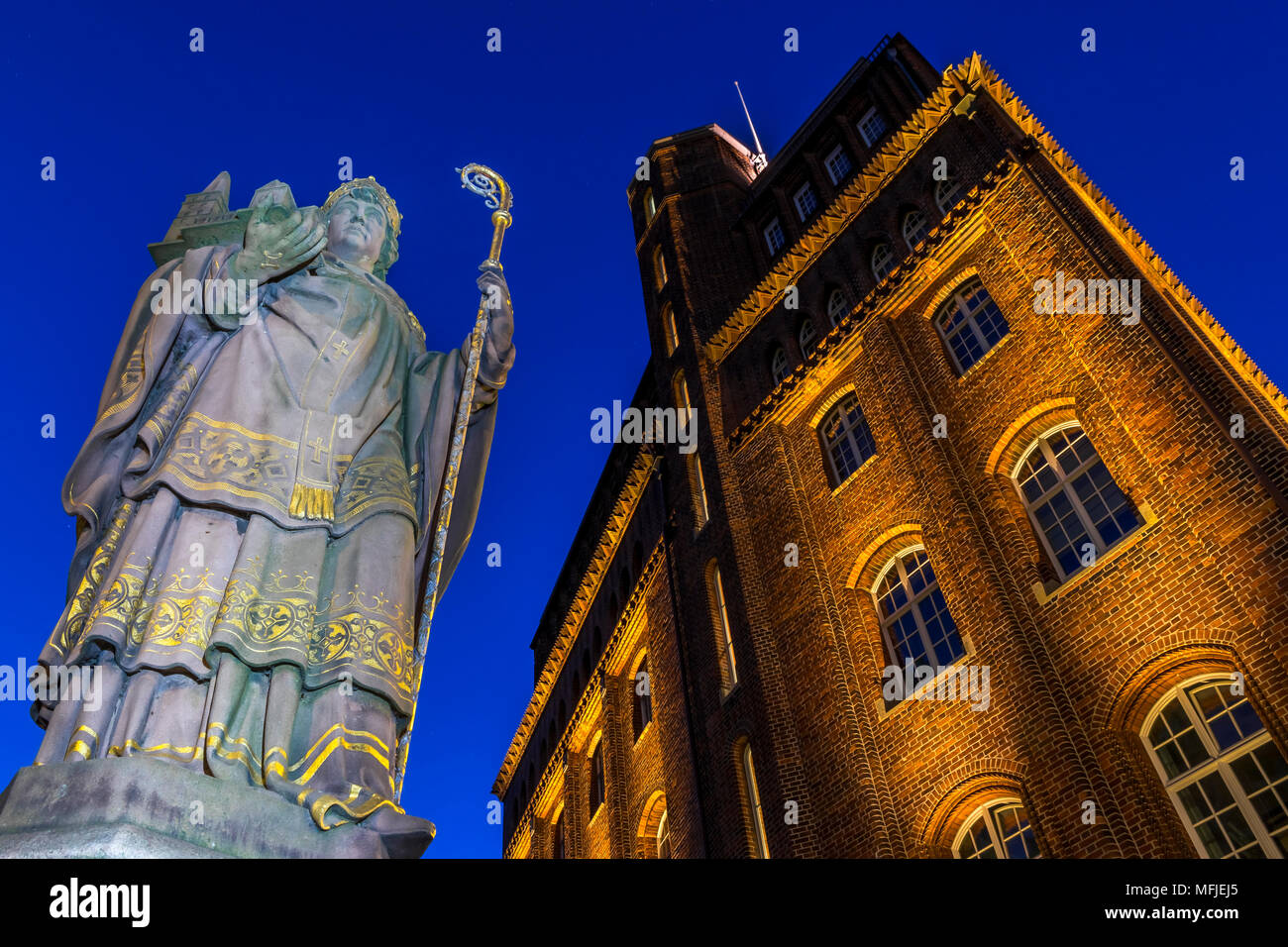 St ansgar statue hi-res stock photography and images - Alamy
