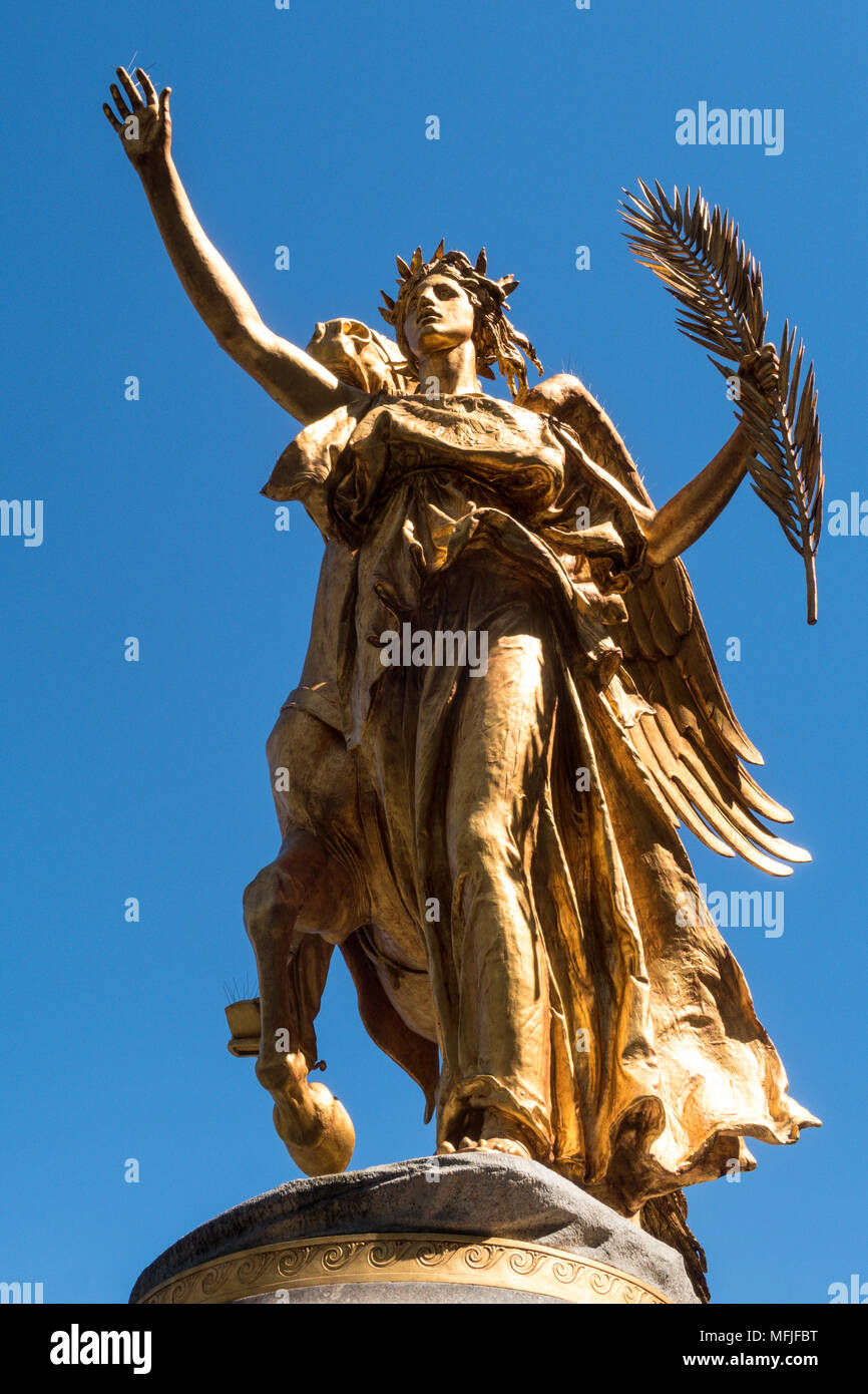 The General Sherman Statue is in Grand Army Plaza, New York City, USA ...