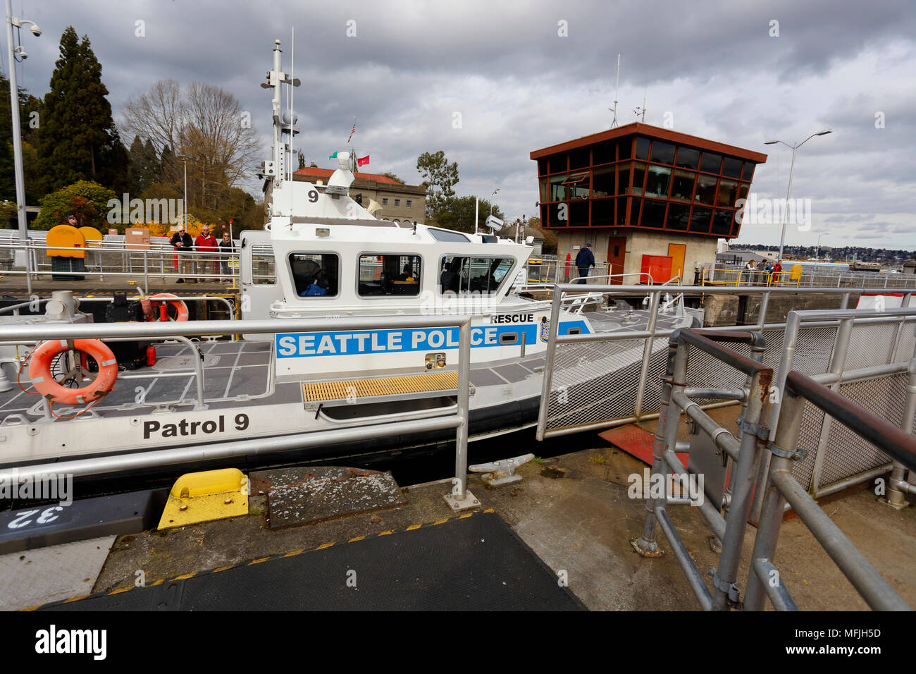Police boat seattle washington hi-res stock photography and images - Alamy