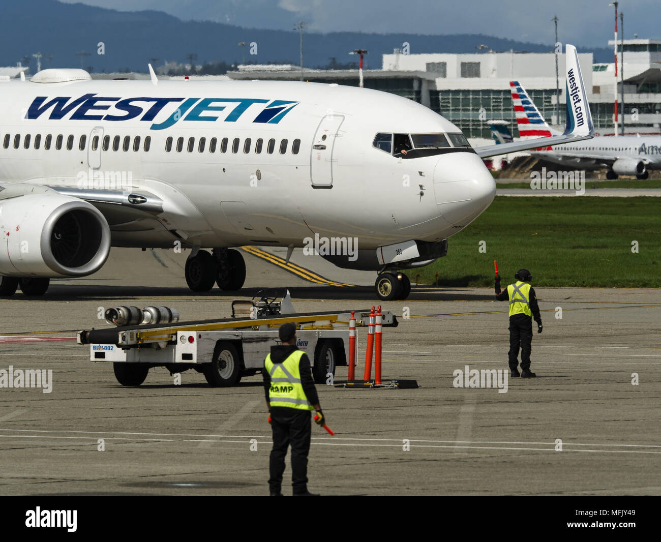 C fwsi hi-res stock photography and images - Alamy