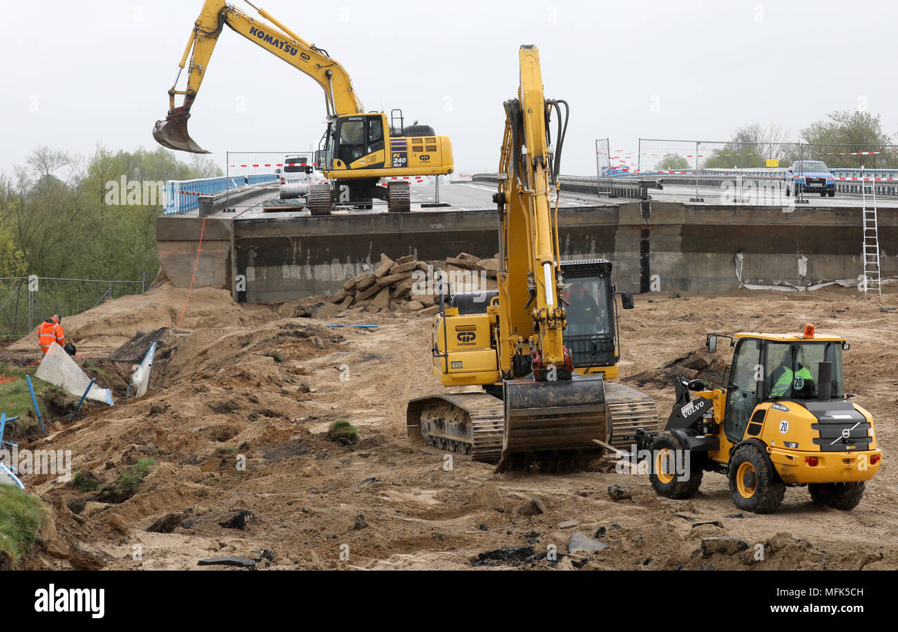 26 April 2018, Germany, Tribsees: Diggers deconstructing the partly ...