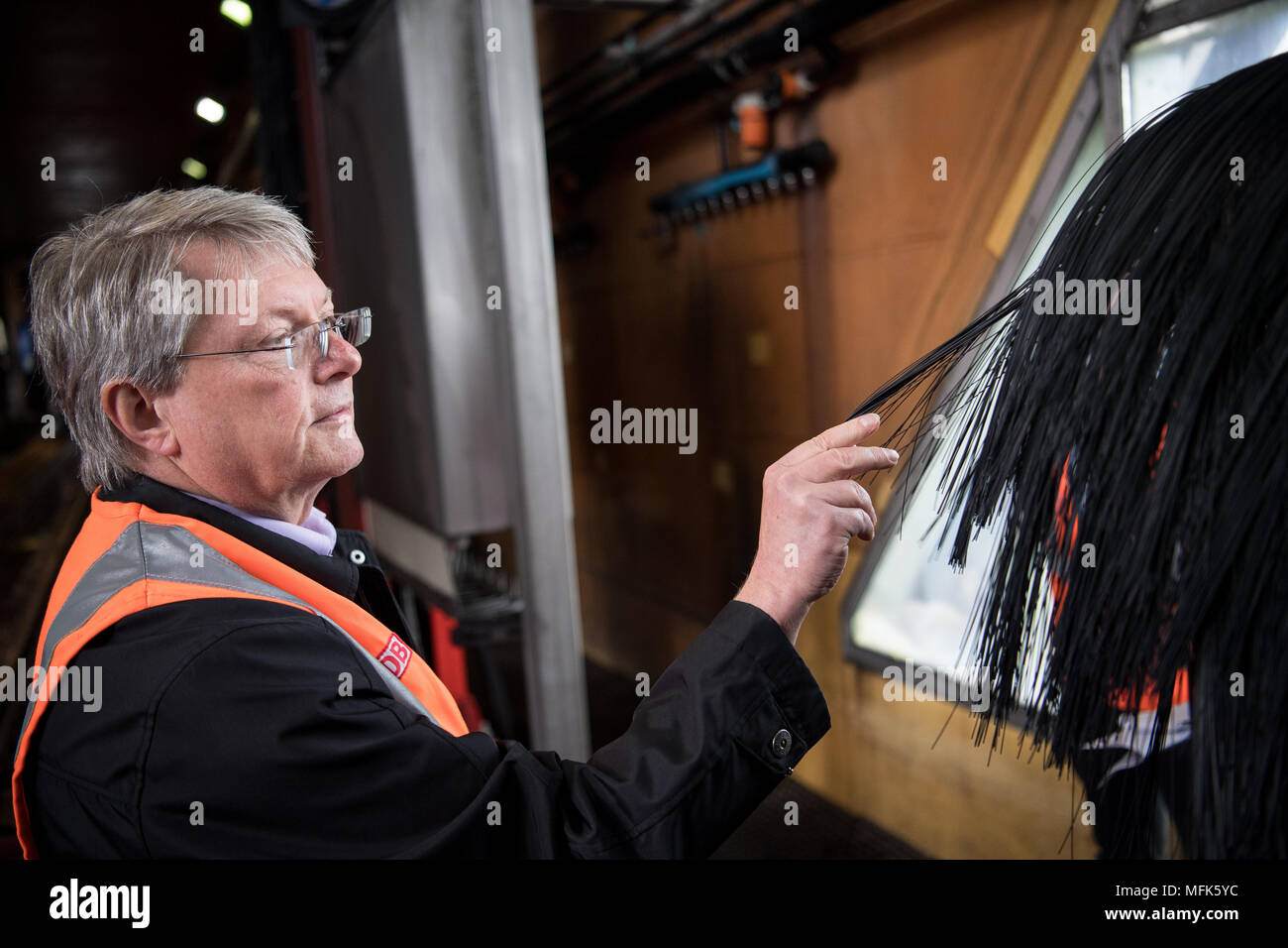 26 April 2018, Germany, Frankfurt: Stephan Happ from the train cleaning ...