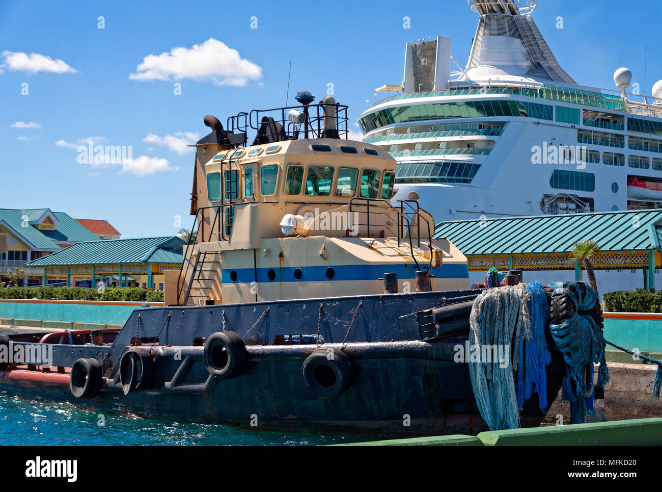 Old tugboat hi-res stock photography and images - Alamy