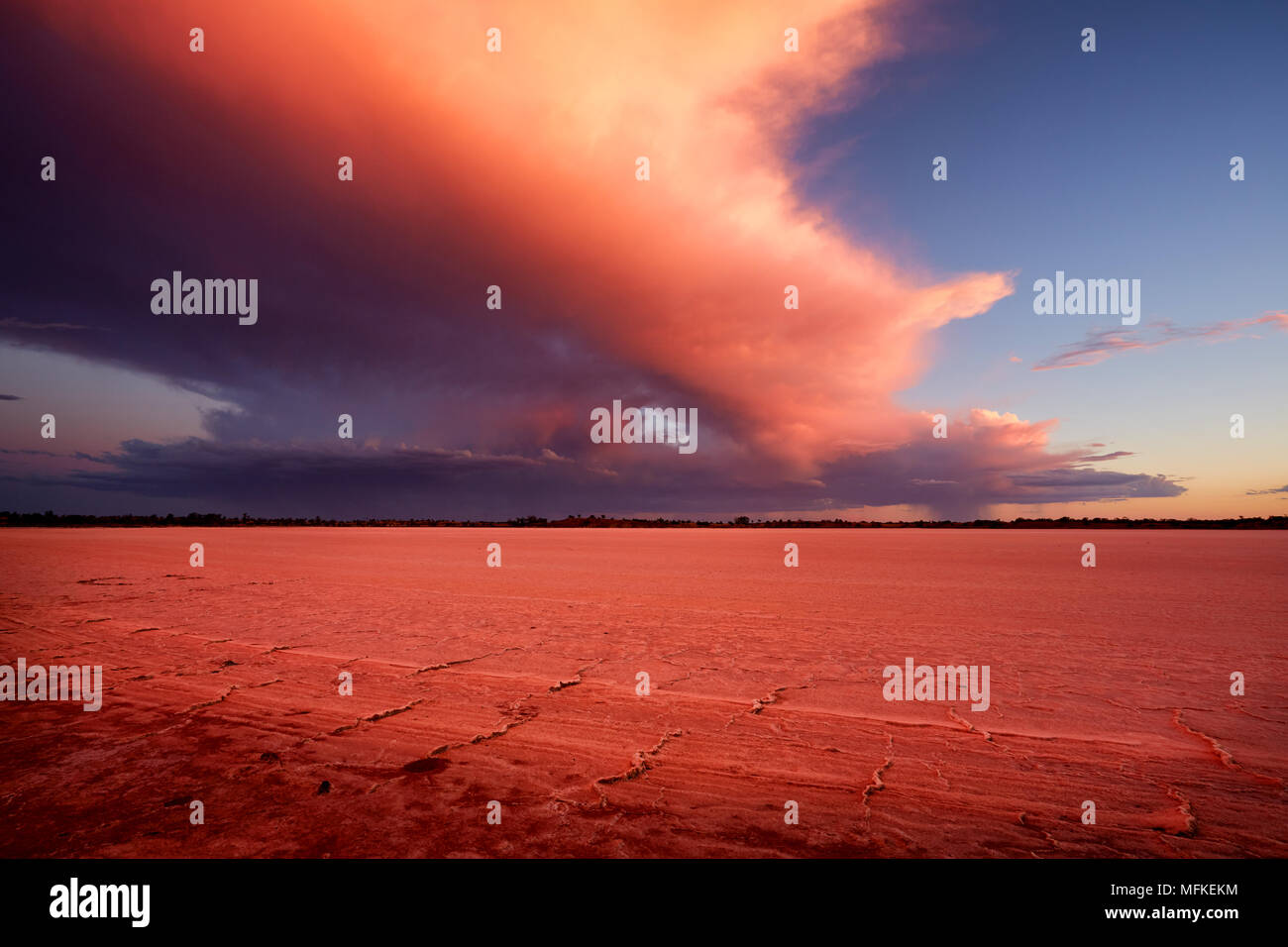 In the Pink Lakes National Park, Victoria Australia, Lake Crosbie ...