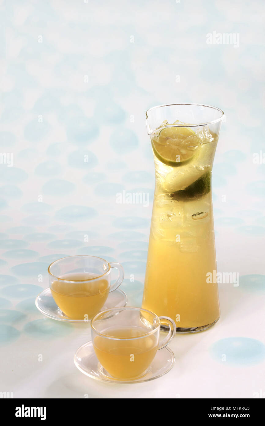iced lemon tea Stock Photo - Alamy