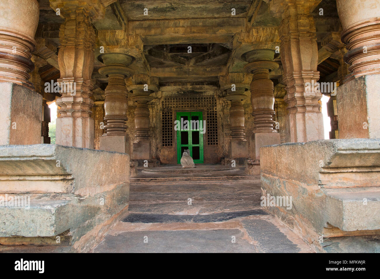DAMBAL, Karnataka State, India. Doddabasappa Temple interior pillars ...