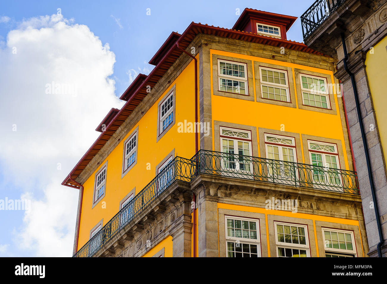 Architecture of Douro valley, Porto, Portugal Stock Photo - Alamy