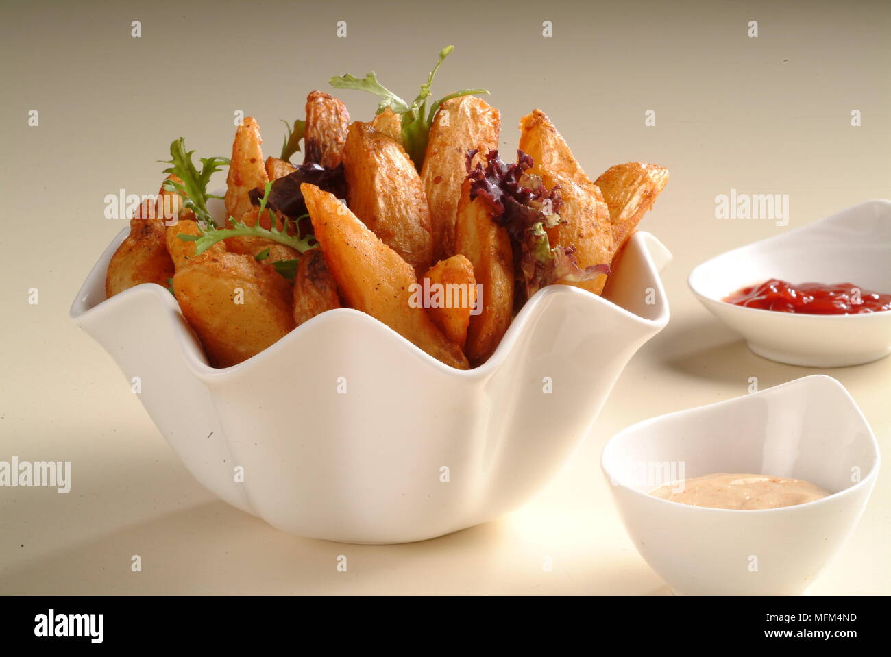 Curved fries hi-res stock photography and images - Alamy