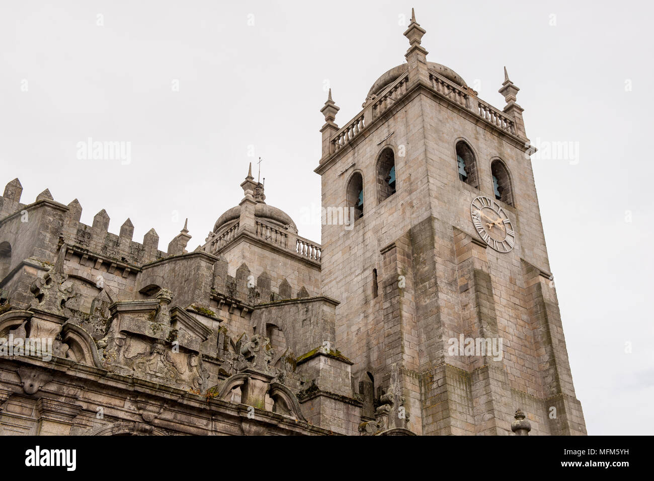 Romanesque monuments in portugal hi-res stock photography and images ...