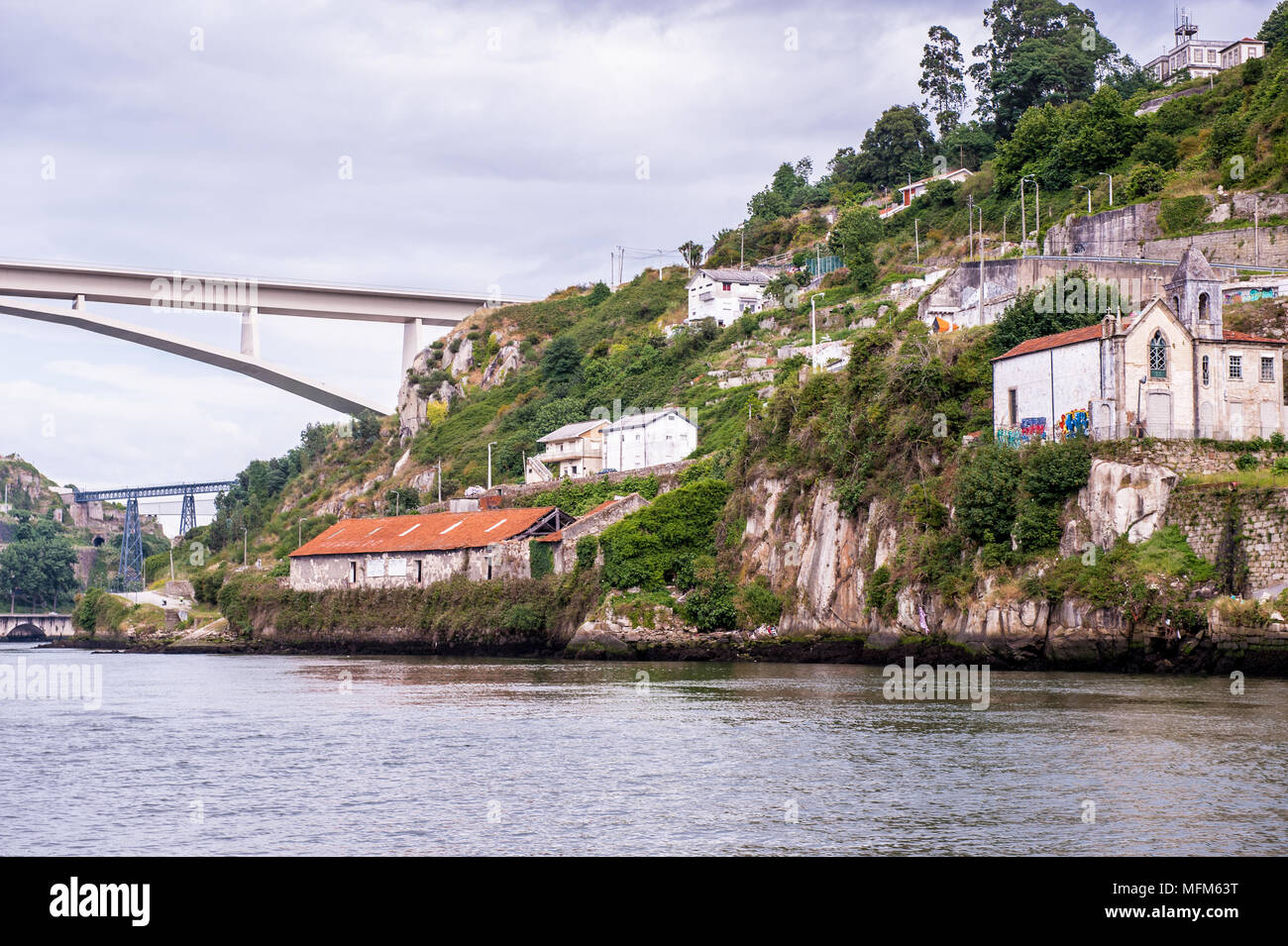 The most beautiful rivers in portugal hi-res stock photography and ...