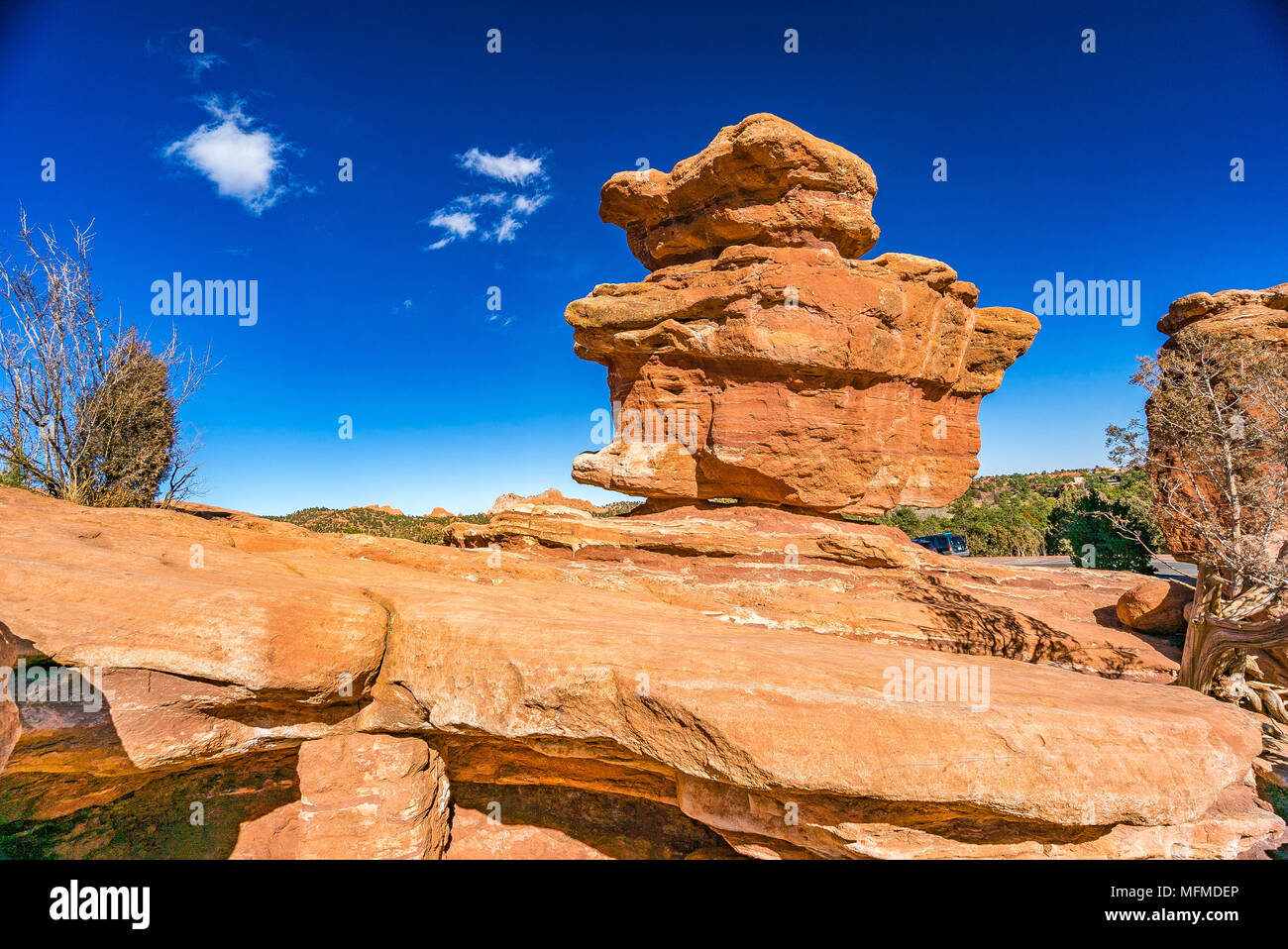 Balanced Rock at the Garden of the Gods in Colorado Springs, Colorado ...