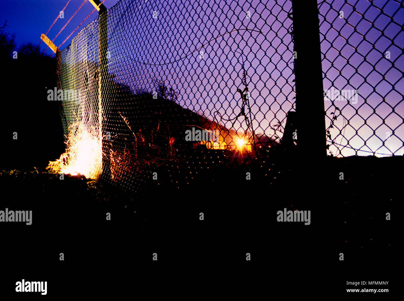 Close-up of a chain link fence Ref: CRB416 10009 051 Compulsory Credit ...