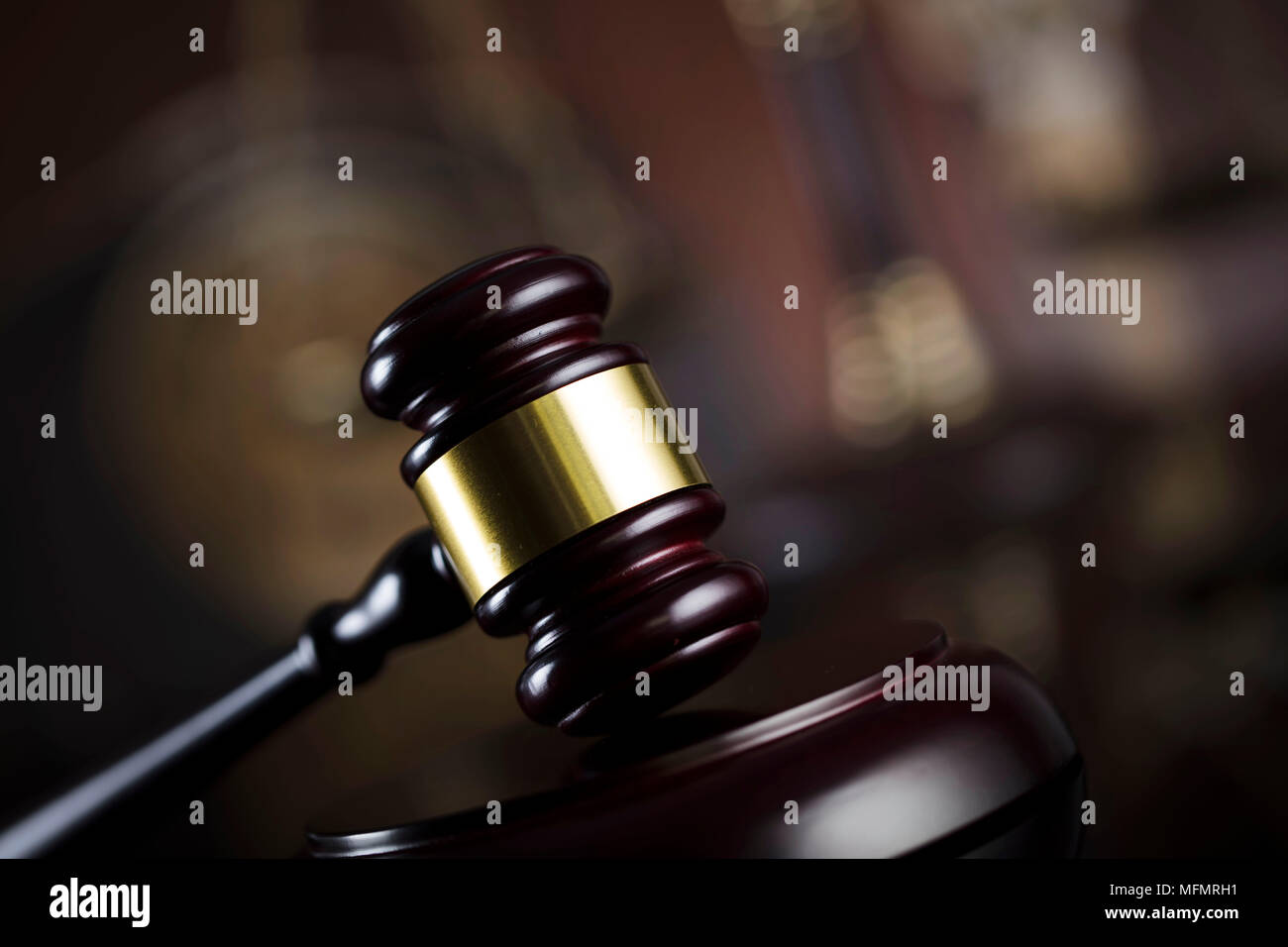Law theme. Judge antique gavel. Bookshelf background Stock Photo - Alamy